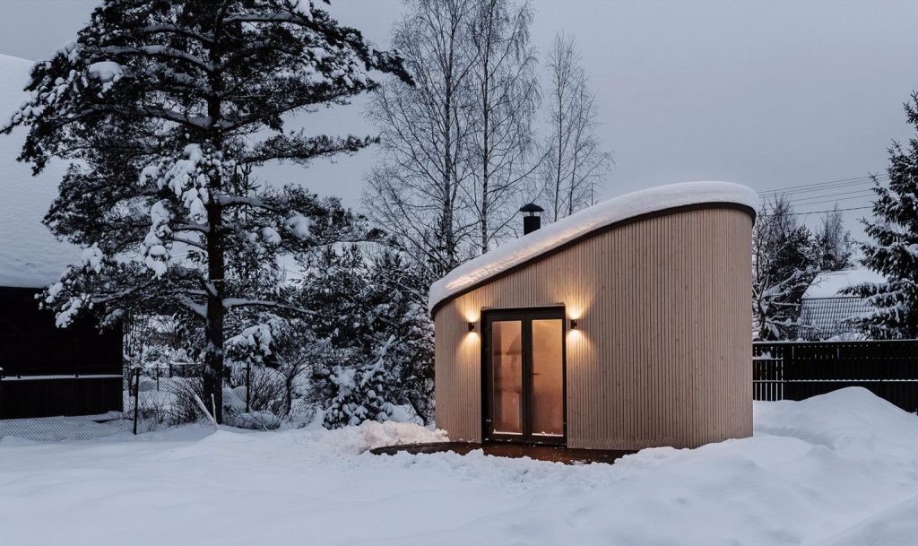 Small Backyard Building Inspired By Scandinavian Traditional BBQ Houses ...